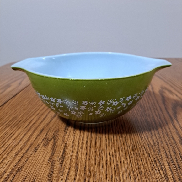Pyrex | Kitchen | Pyrex Vintage Mixing Serving Bowl 442 Spring Blossom ...